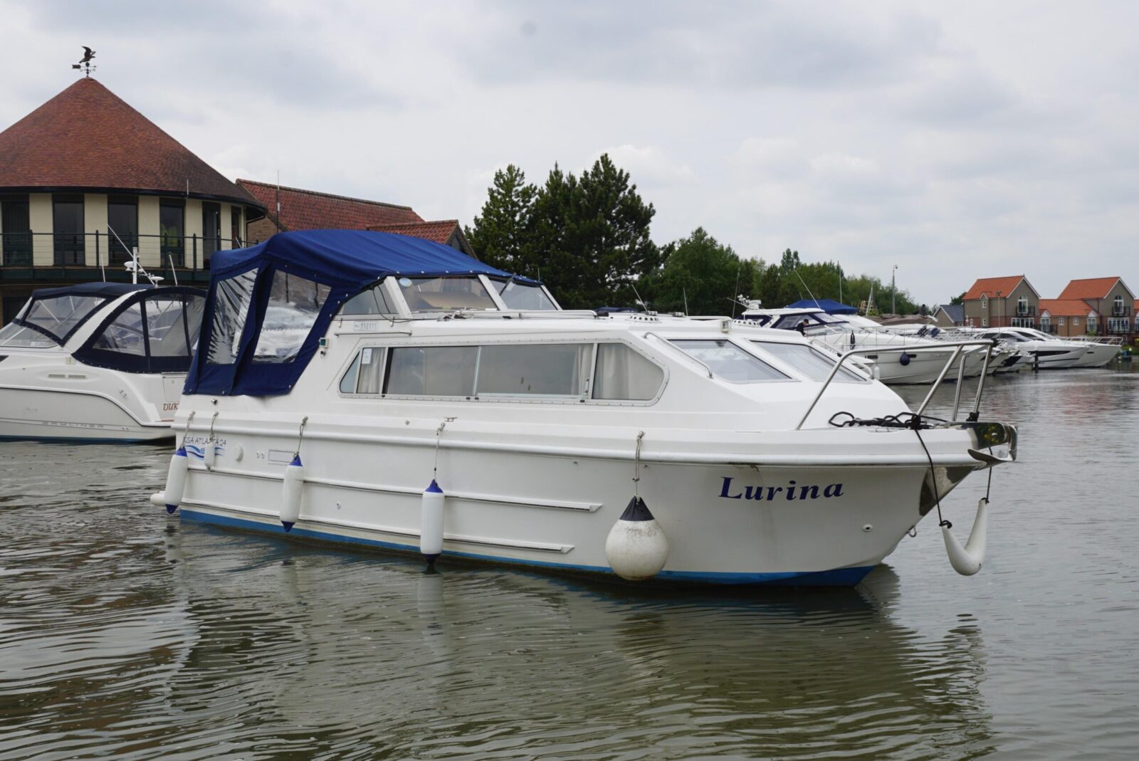 Atlanta 24 7484767 – Burton Waters Boat Sales