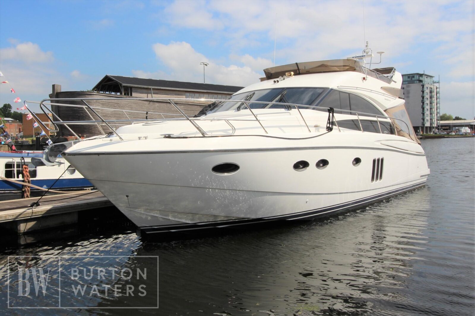 Princess 54 Flybridge 7914988 – Burton Waters Boat Sales