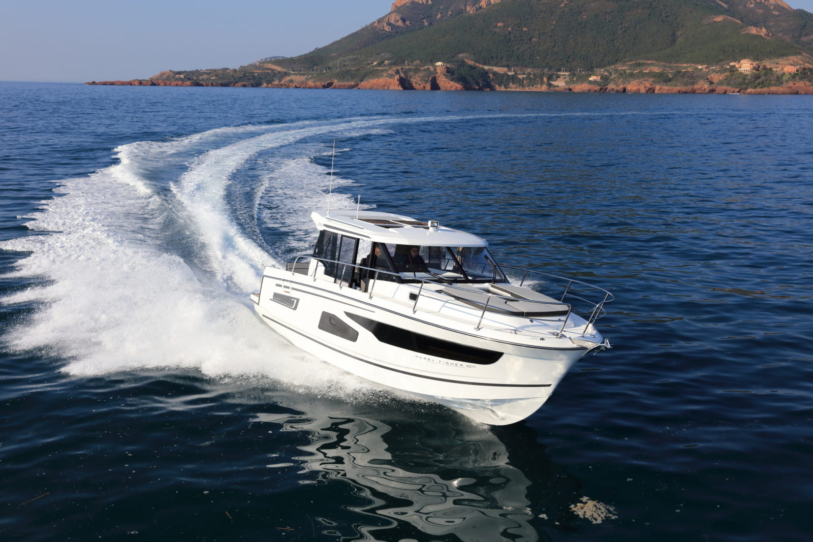 Jeanneau Boats for Sale | Burton Waters Boat Sales