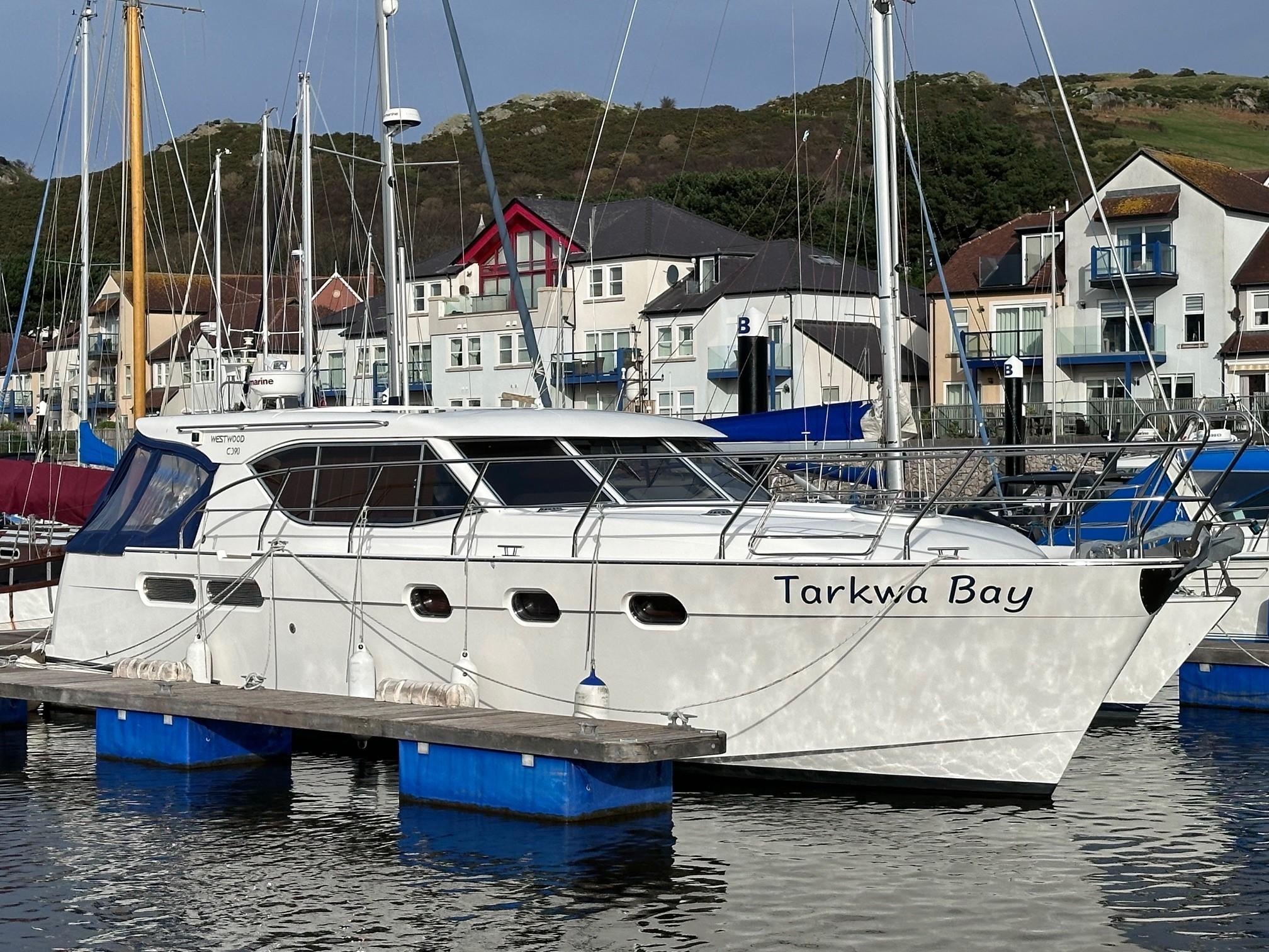 Westwood C390 9374118 – Burton Waters Boat Sales