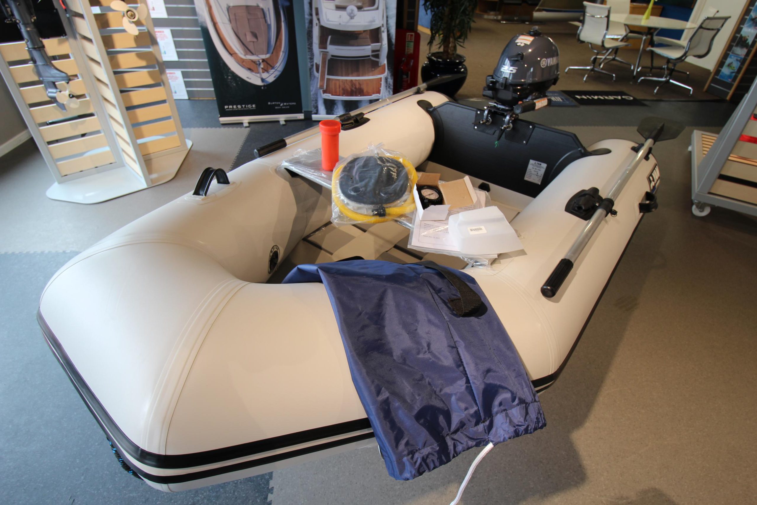 Yamaha Boats Yam 240T 9389045 – Burton Waters Boat Sales